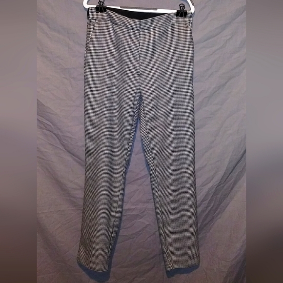Zara | Pants & Jumpsuits | Zara Black White Houndstooth Pattern Pants ...